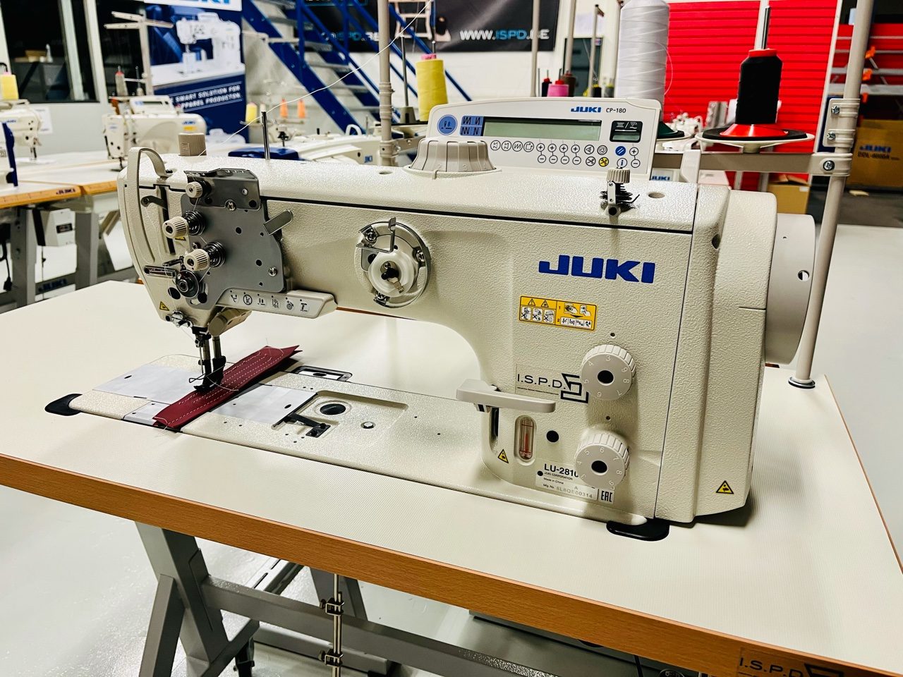 JUKI LU-2810A-7 - Naaimachine Triple transport - Ispd