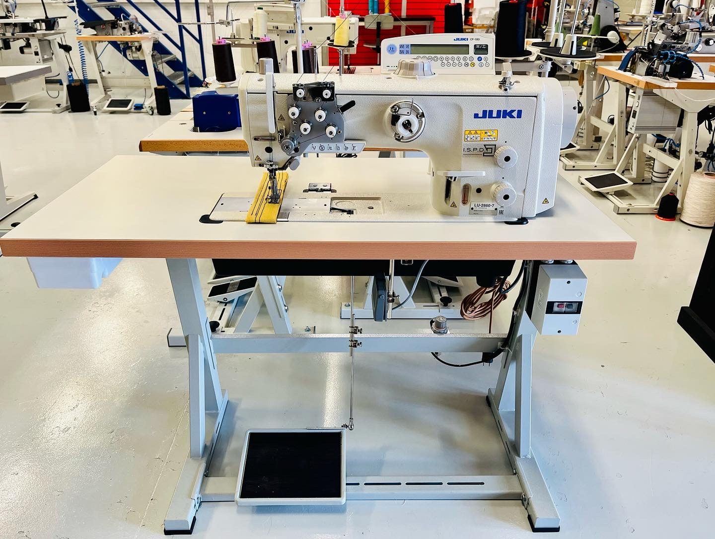 JUKI LU-2860A-7 - Triple transport naaimachine - Ispd